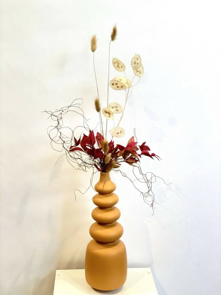 Natural Dried Flower Vase - Gold Vase | Thrive Flowers