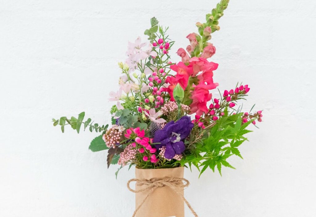 Connection - Thrive Flowers